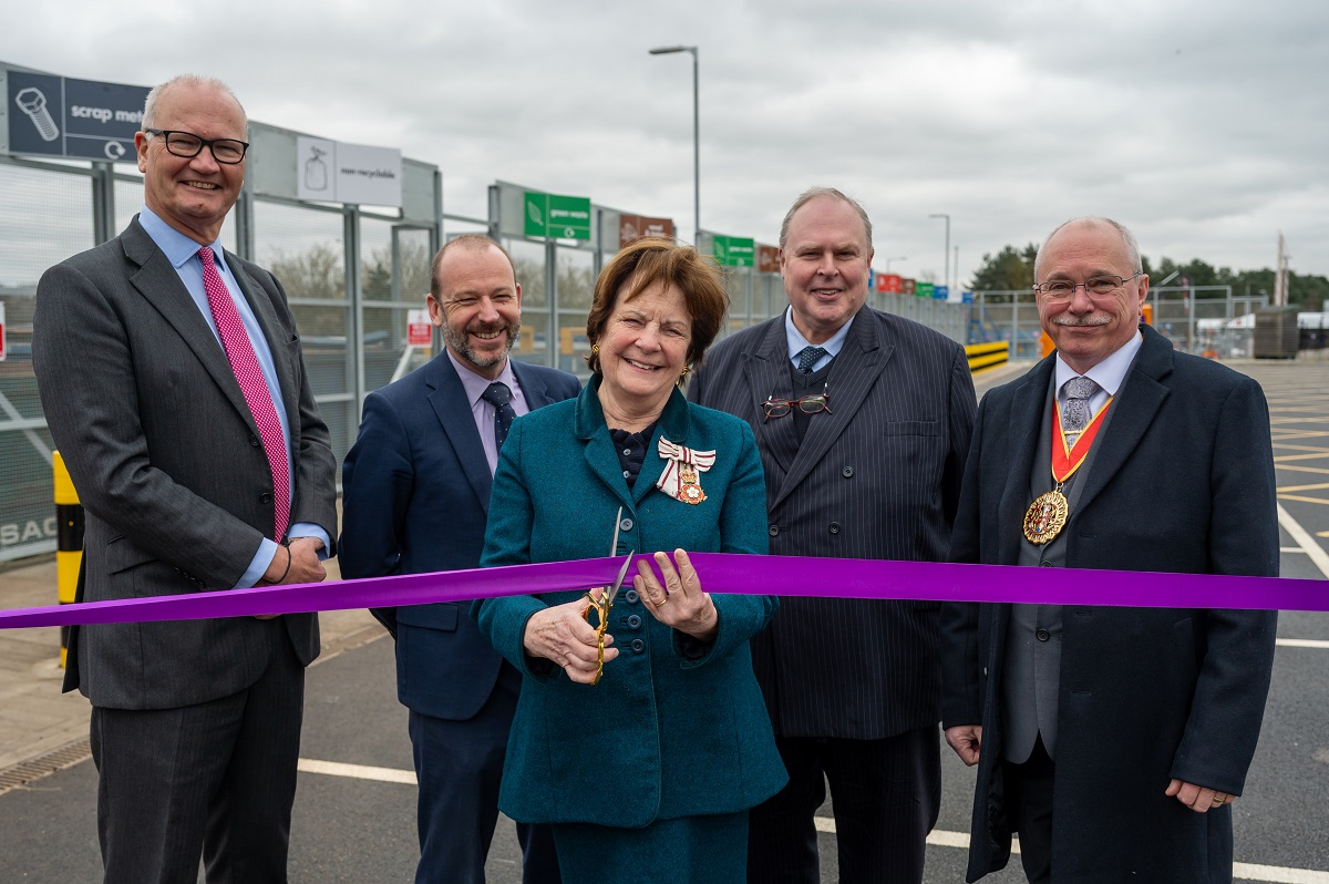 Foxhall Recycling Centre officially opens - Suffolk County Council